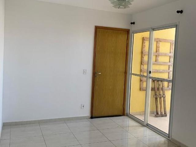 Apartamento para Venda/Aluguel com 2 quartos, 48 m² por R$ 200.000