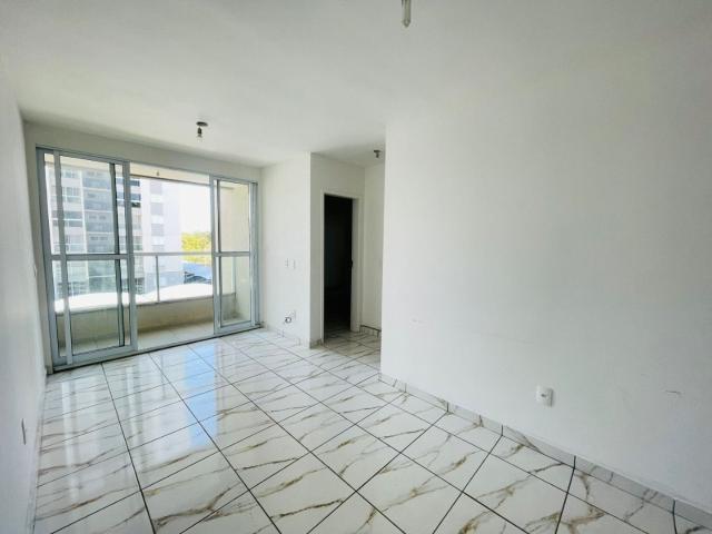 Apartamento para Venda/Aluguel com 2 quartos, 55 m² por R$ 250.000