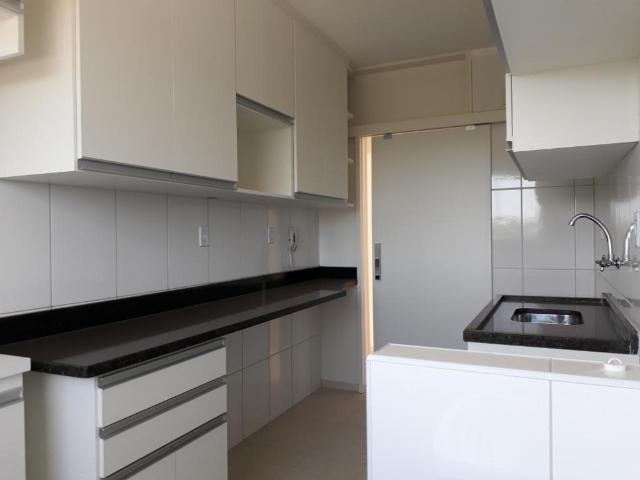 Apartamento para Venda/Aluguel com 2 quartos, 59 m² por R$ 288.000
