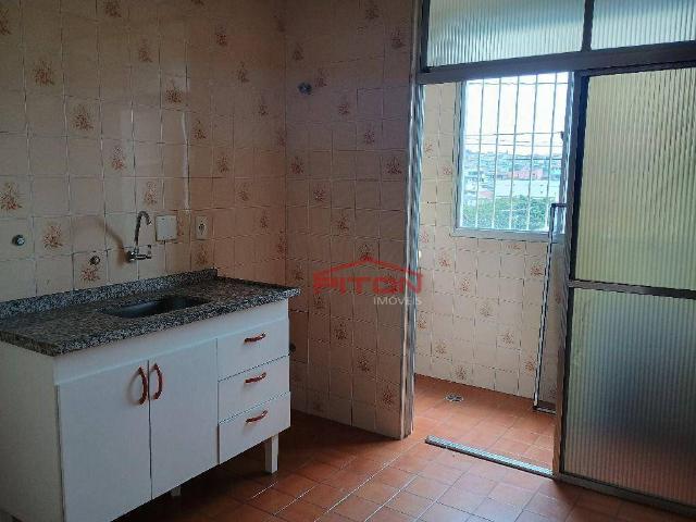 Apartamento para Venda/Aluguel com 2 quartos, 50 m² por R$ 265.000