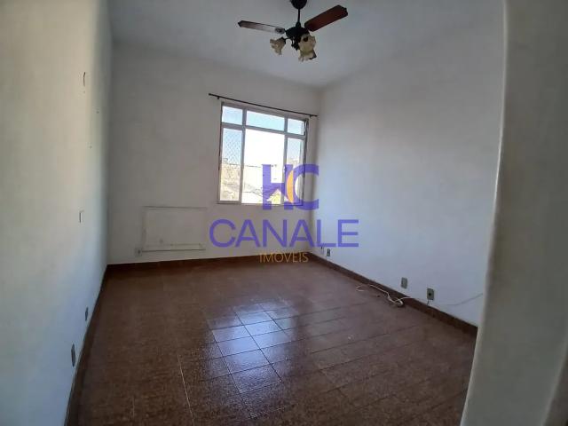 Apartamento para Venda/Aluguel com 2 quartos, 67 m² por R$ 200.000