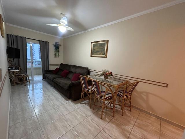 Apartamento para Venda/Aluguel com 2 quartos, 69 m² por R$ 450.000