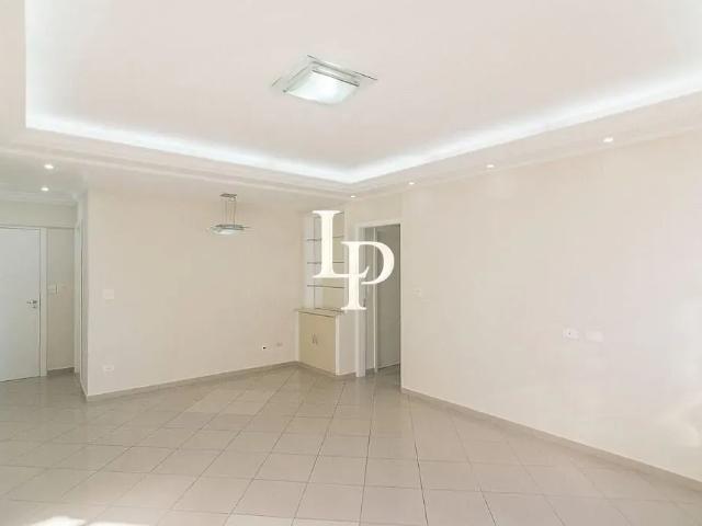 Apartamento para Venda/Aluguel com 4 quartos, 140 m² por R$ 690.000