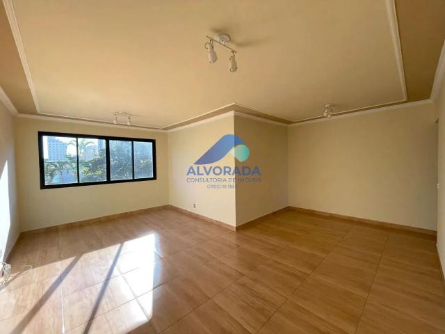 Apartamento para Venda/Aluguel com 4 quartos, 144 m² por R$ 1.000.000