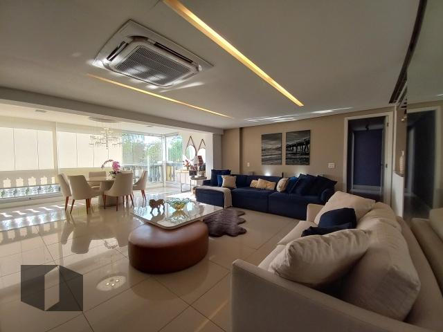 Apartamento para Venda/Aluguel com 4 quartos, 153 m² por R$ 1.700.000