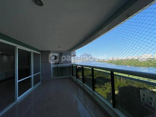 Apartamento para Venda/Aluguel com 4 quartos, 160 m² por R$ 2.400.000