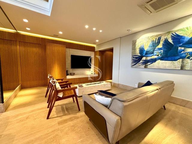 Apartamento para Venda/Aluguel com 4 quartos, 210 m² por R$ 4.980.000