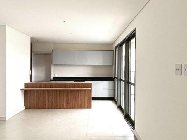 Apartamento com 3 Quartos para alugar, 125m² Nova Campinas