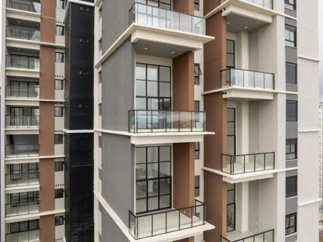 Apartamento para vender no Edge Cambuí com três suítes em Campinas