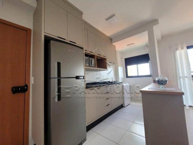 APARTAMENTO PARADISE HOME COM 2 DORMITORIOS SENDO 1 SUITE