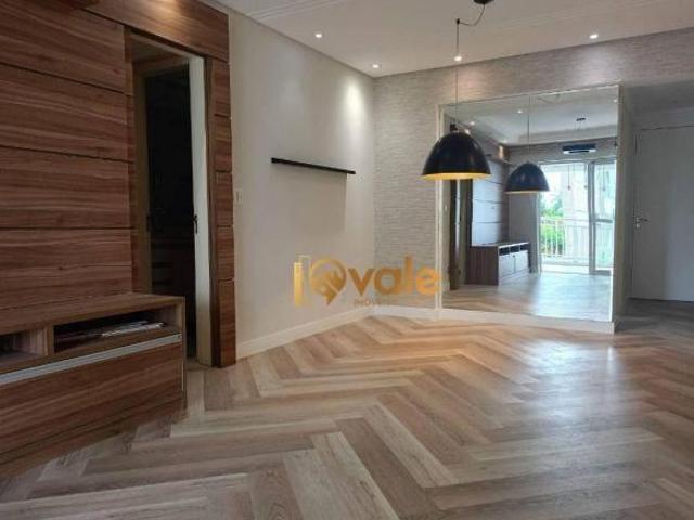 Apartamento parque industrial,3 dorm sendo 1 deles suíte