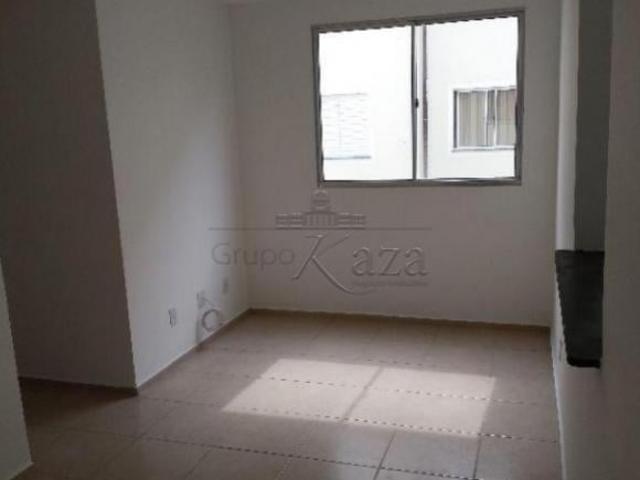 Apartamento Parque Residencial Flamboyant Residencial Spazio Campo dos Bandeirantes 3 Dormitó