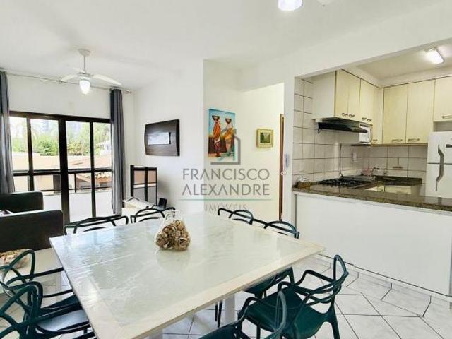 APARTAMENTO PÉ NA AREIA
