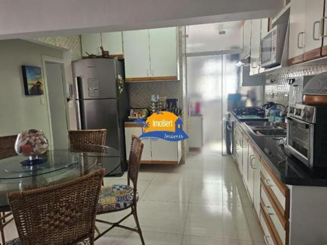 Apartamento pé na areia à venda em Bertioga SP, Maitinga! 2 quartos, 1 suíte, 2 salas, 2 banheiros