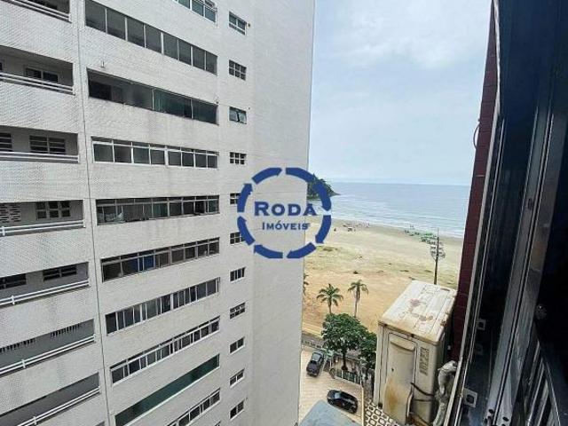 Apartamento Pé na Areia com 3 dormitórios 2 suites a venda no José Menino em Santos S.P