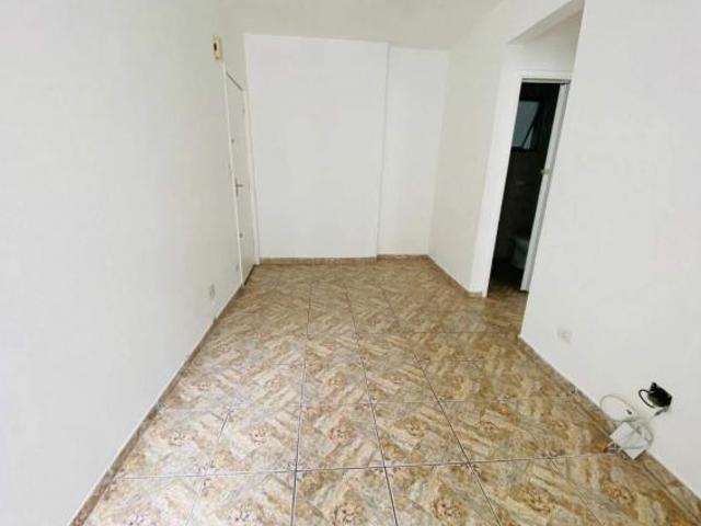 Apartamento pé na areia com 1 dormitório à venda, 42 m² por R$ 285.000 Aviação Praia Grande/SP