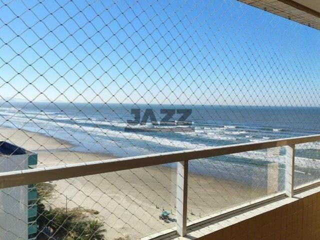 Apartamento Pé na Areia com 1 Suíte e Lavabo no Jardim Imperador em Praia Grande