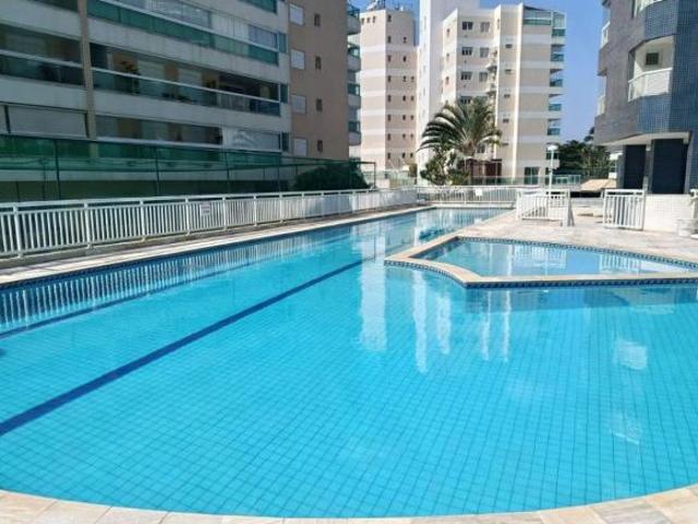 Apartamento Pé na Areia com Vista para o Mar e Lazer Completo