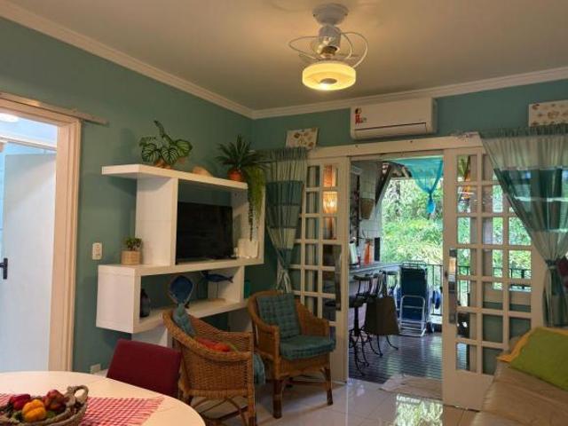 Apartamento pé na areia em Barra do Una
