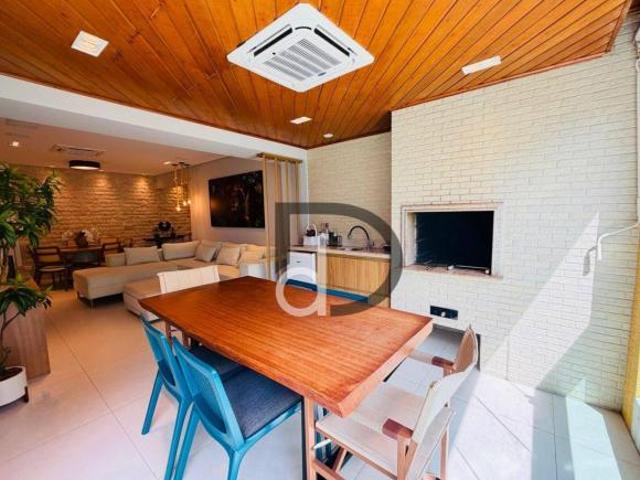 Apartamento Pé na Grama com 4 Dormitórios – Módulo 8 – Riviera de São Lourenço
