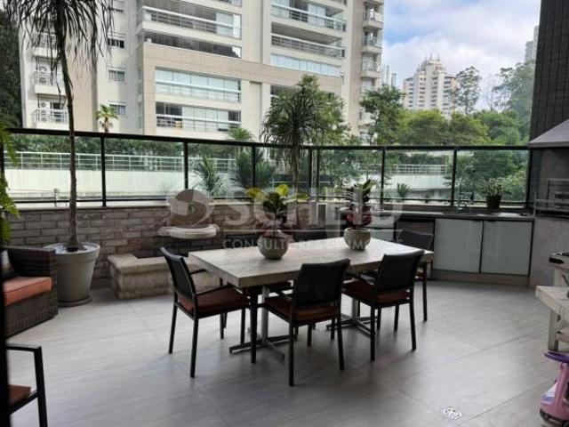 Apartamento Penthouse com 3 suites 3 vagas de garagem mais depósito privativo
