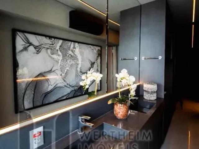 Apartamento penthouse na Rua Oscar Freire!
