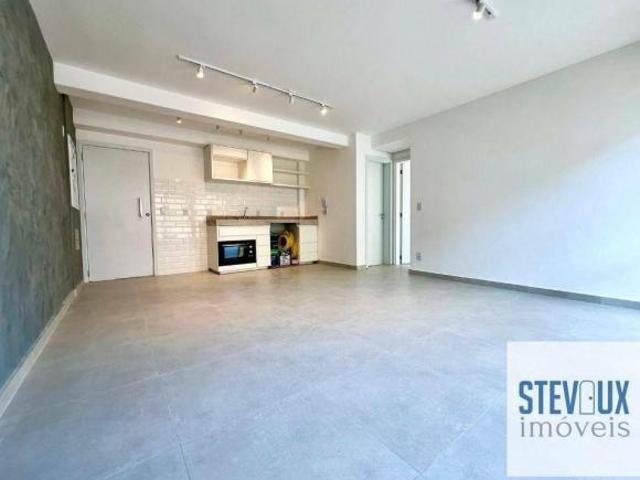 Apartamento pertinho da Praça no Brooklin, Novinho