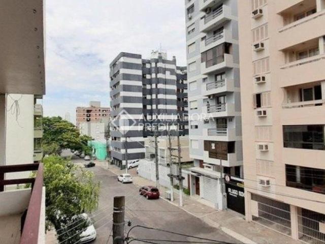Apartamento pertinho do Bourbon com 2 quartos e 1 vaga de garagem.