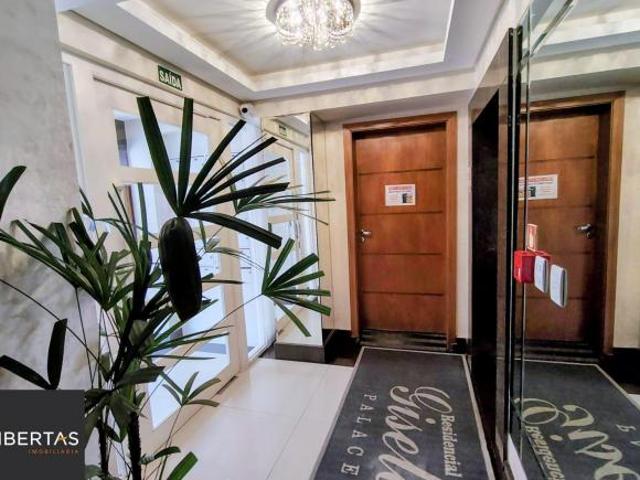 APARTAMENTO PERTO DO MAR