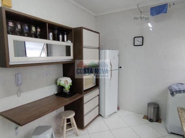 Apartamento perto mar e próximo da Av. Mallet