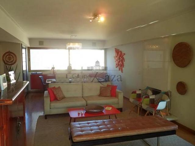 Apartamento Perdizes 4 Dormitórios 240m²