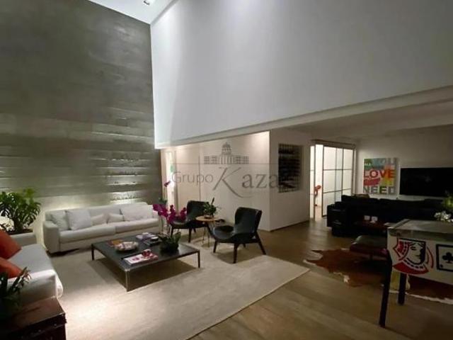 Apartamento Perdizes 4 Dormitórios 250m²