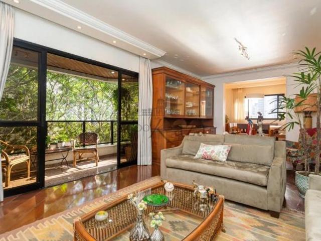Apartamento Perdizes 3 Suítes 168m²