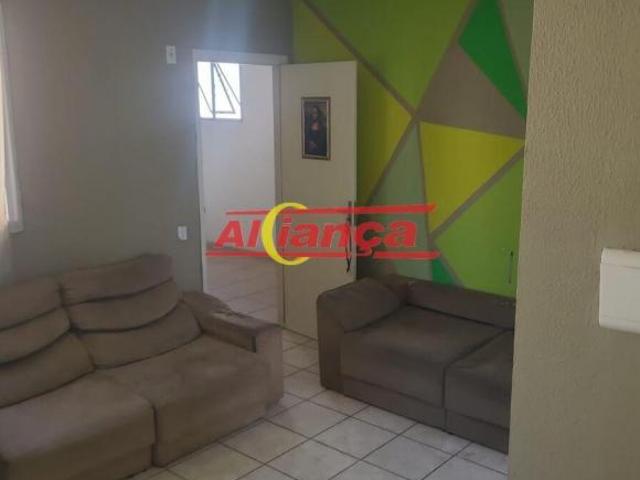 Apartamento Pimentas Bonsucesso 52 metros