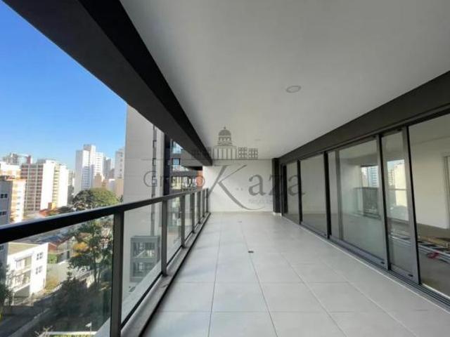 Apartamento Pinheiros 3 Suítes 162,30m²