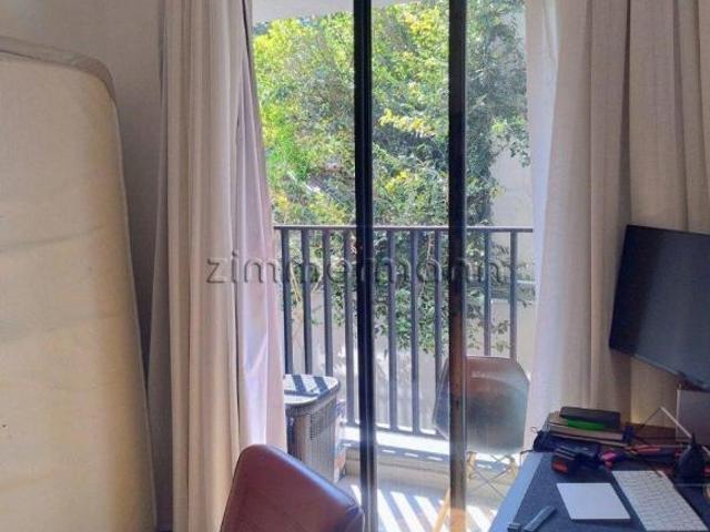 APARTAMENTO PINHEIROS 1 DORMITÓRIO