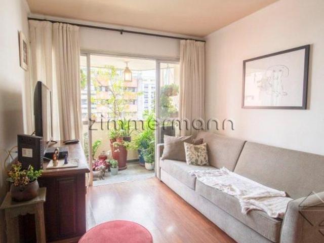 APARTAMENTO PINHEIROS 2 DORMITÓRIOS