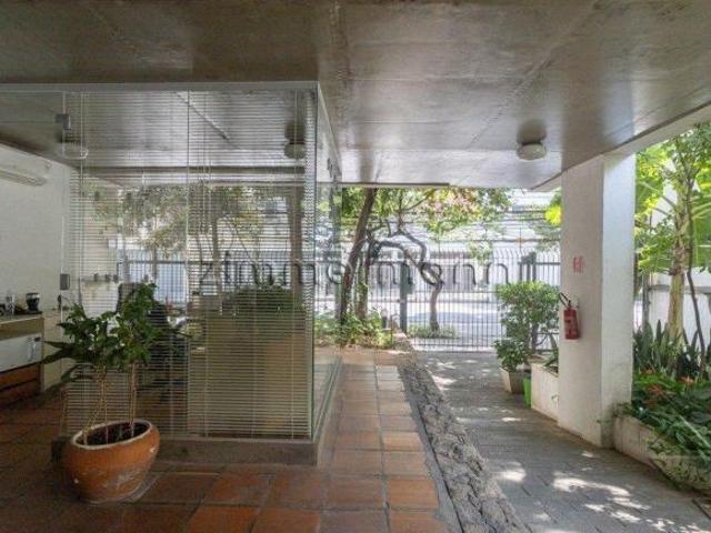 APARTAMENTO PINHEIROS 2 DORMITÓRIOS 1 VAGA