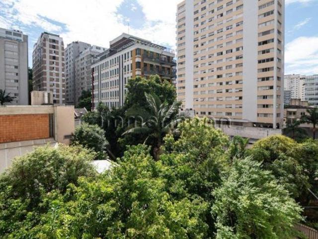 APARTAMENTO PINHEIROS 2 DORMITÓRIOS 1 VAGA
