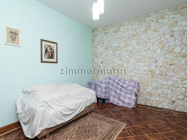 APARTAMENTO PINHEIROS 2 DORMITÓRIOS SEM VAGAS