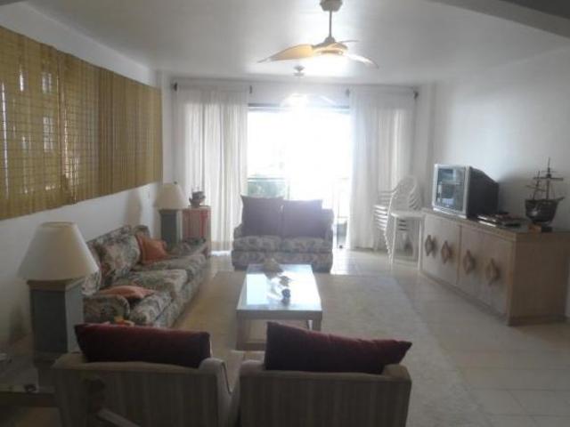 APARTAMENTO PITANGUEIRAS