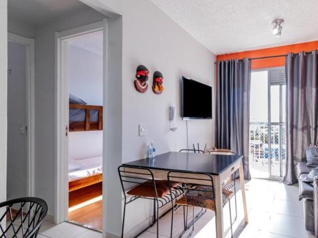 Apartamento porta fechada | 2 dorms com sacada e vaga | Vila Guilherme SP