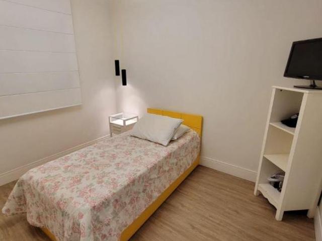 Apartamento porteira fechada no Gonzaga!