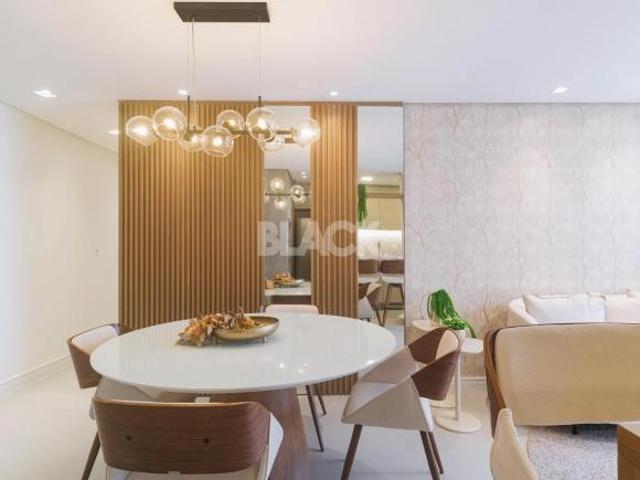 Apartamento porteira fechada com 02 dormitórios na Praia Grande em Torres/RS