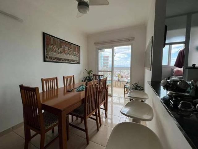Apartamento PORTEIRA FECHADA com 2 dormitórios à venda, 74 m² por R$ 550.000 Caiçara Praia Grand