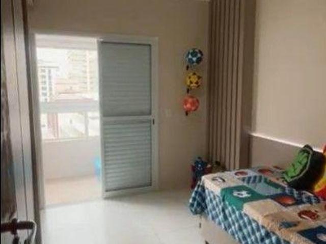 Apartamento Porteira Fechada com 2 Suítes e 2 Vagas de Garagem