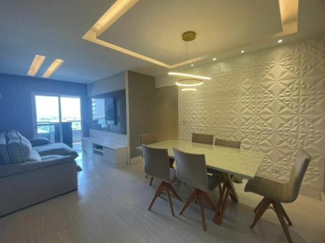 Apartamento PORTEIRA FECHADA com 3 dormitórios à venda, 118 m² por R$ 750.000 Ocian Praia Grande