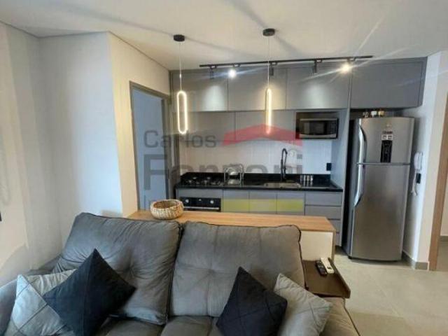 Apartamento porteira fechada, com varanda gourmet e 1 vaga. à 100 metros do metrô Tucuruvi