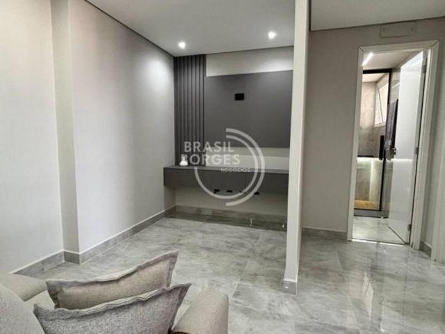 Apartamento porteira fechada e andar alto com 2 dormitórios na Avenida São Paulo em Sorocaba SP