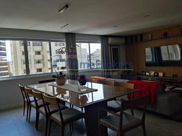 Apartamento Porteira Fechada em Santa Cecília, SP